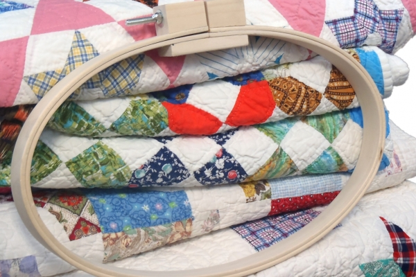 Quilting Hoops | Quilter Hoops & Sewing Accessories | Frank A Edmunds